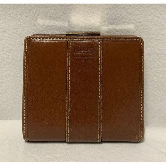 Coach | Bags | Vintage Coach Double Billfold Wallet Bifold Snap Closure ...